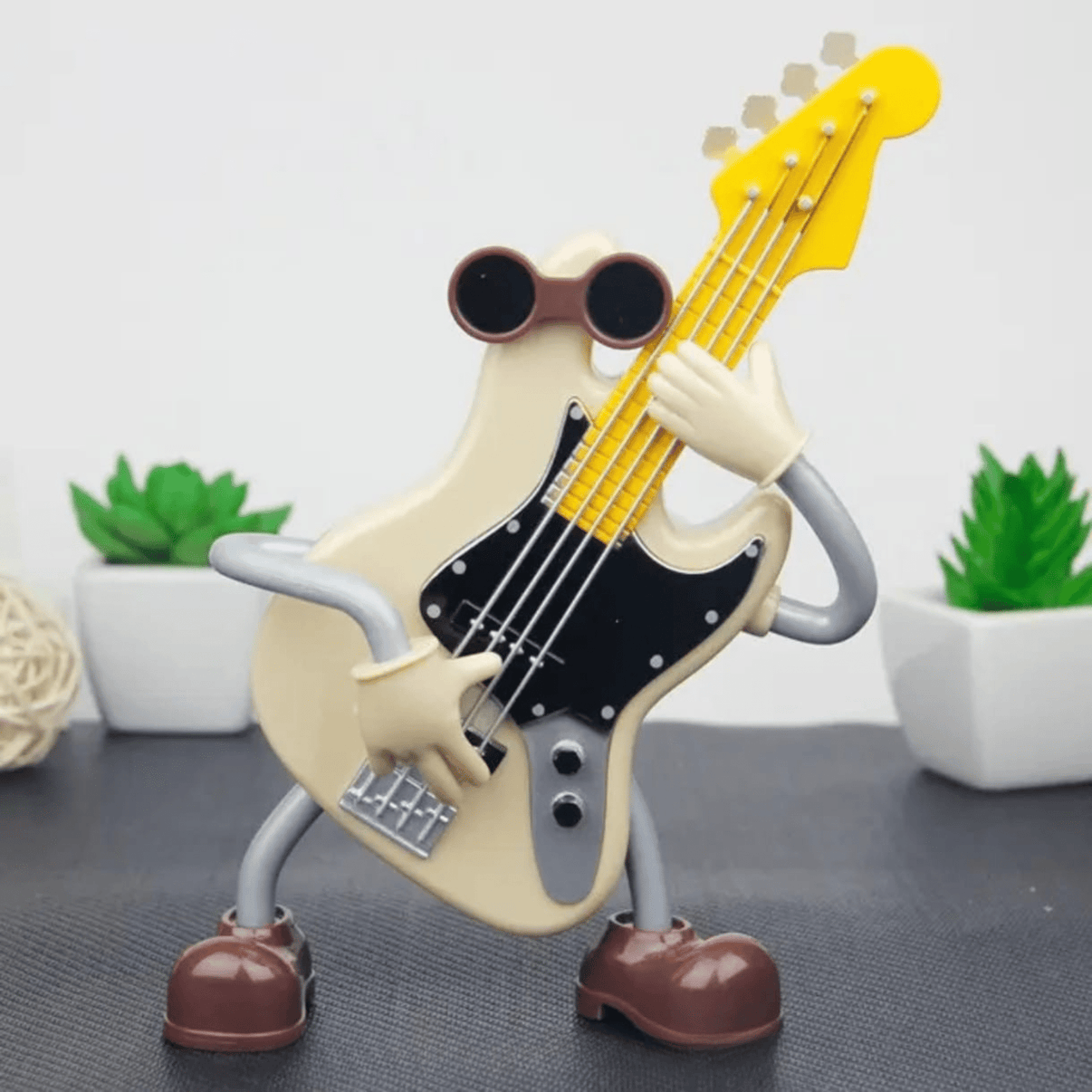 Electric guitar music box - Otloubnow